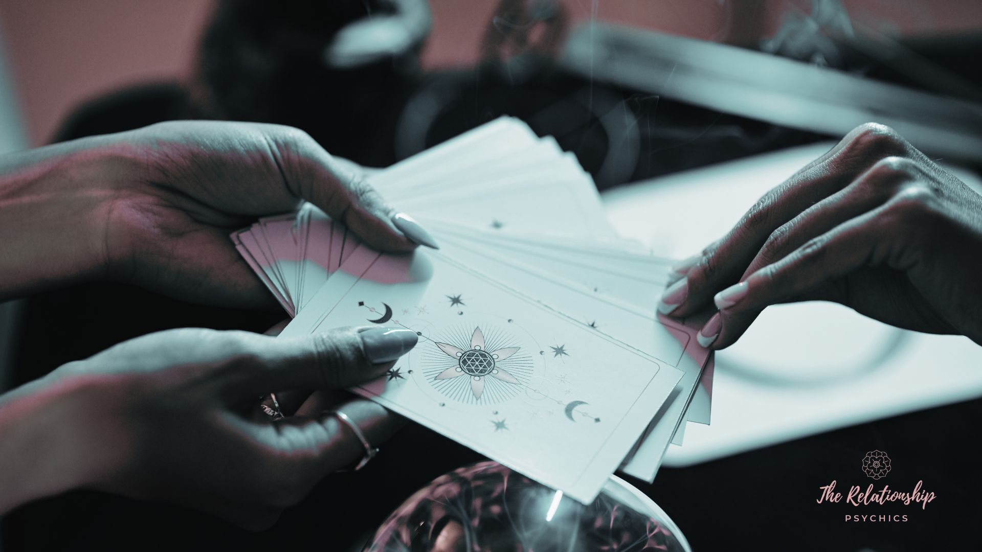 A Guide on How To Identify Real Psychics